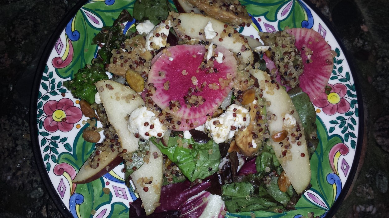 Wheatless Wednesday – Winter Green Salad with Crispy Quinoa ...